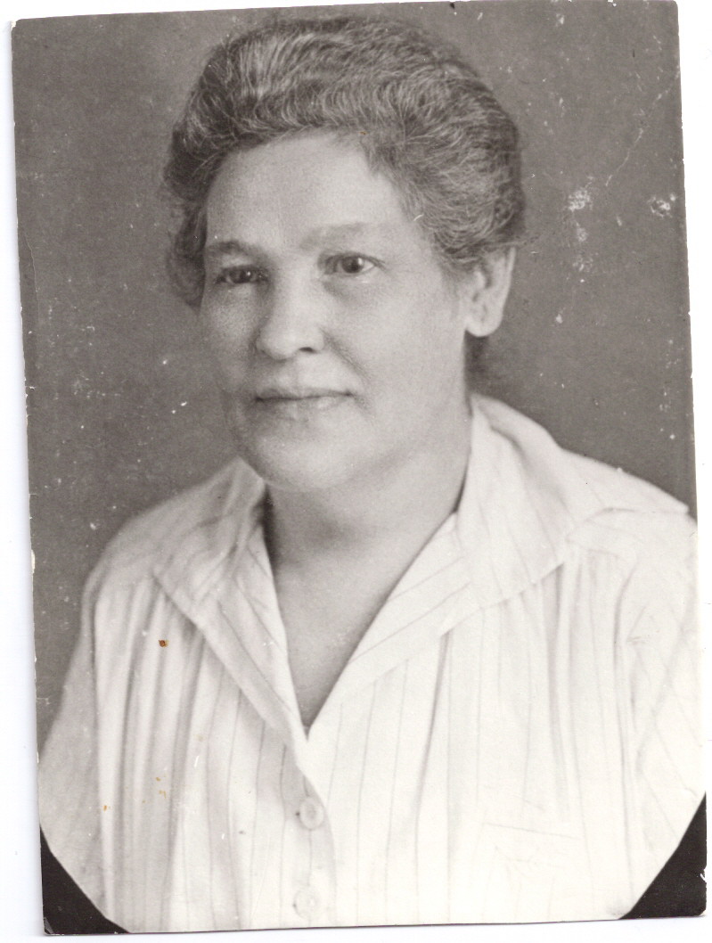 The Marks Family – Rootsandrevolations